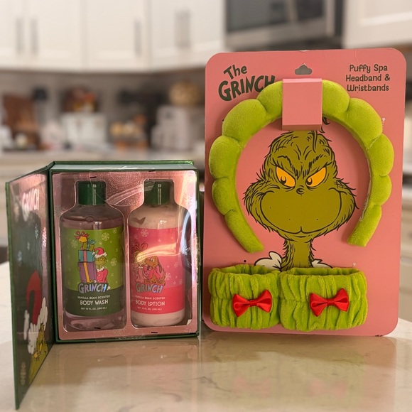 The Grinch | Bath & Body | Bundle The Grinch Spa Set With Body Wash ...